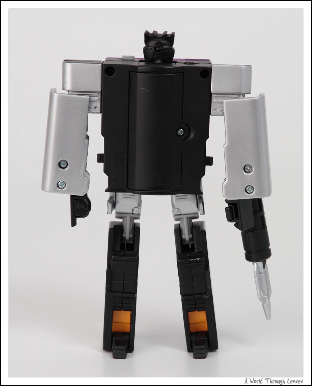 Takara Tomy Transformers Soundwave MP3 Player « A World Through Lenses